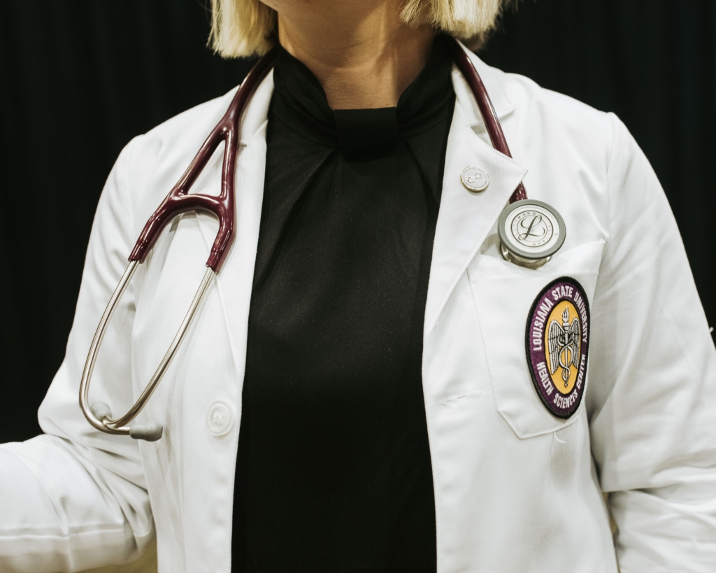 White Coat Ceremony – A Rite of Passage for Medical Students - LSU ...